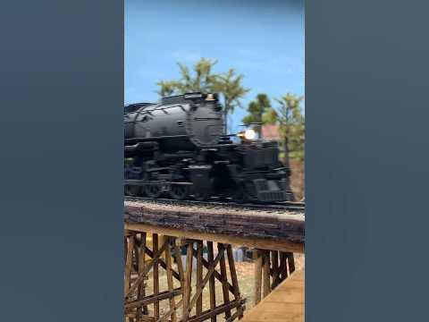 UP Big Boy Power Move #modeltrains #funrun #texas #hoscale #fun #dcc #unionpacific #up #up4014 ...