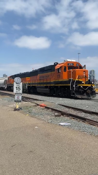 BNSF GP60 #179 and GP60M-3 146 switching cars in San Diego yard with RS3L horn on 5/3/24 - YouTube