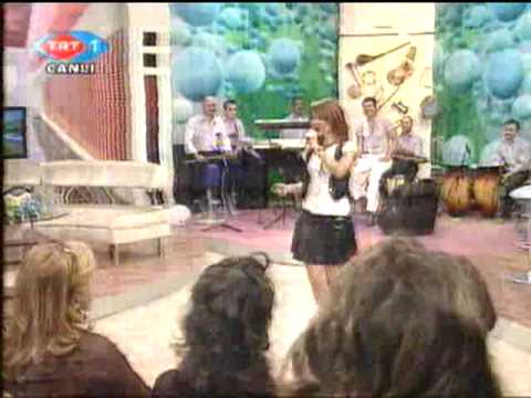 betül demir - yaz geliyor + söyleşi (trt - iyi sabahlar prg)