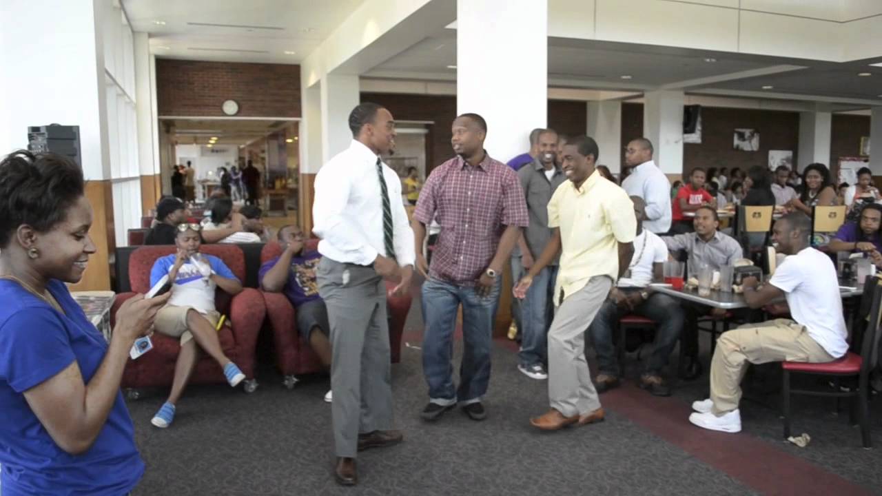 DJ KUTTA @ WSSU CAFE BRITTANY DENNIS SCHOLARSHIP - YouTube