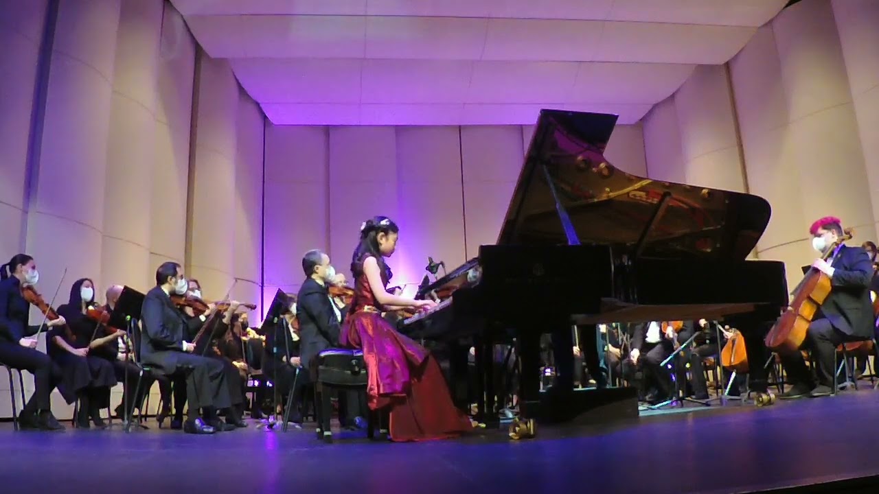 Emily Qi and Bellevue Symphony Orchestra - W. A. Mozart Piano Concerto ...