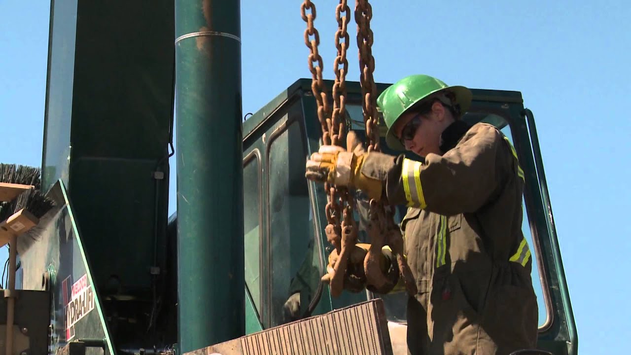 Picker Truck Safety - YouTube