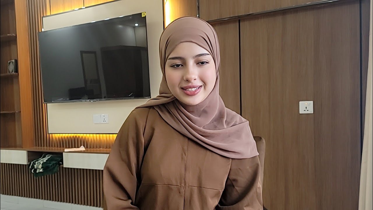 بدأت قناة "ماريا قحطان - Maria Qahtan" بثًا مباشرًا - YouTube