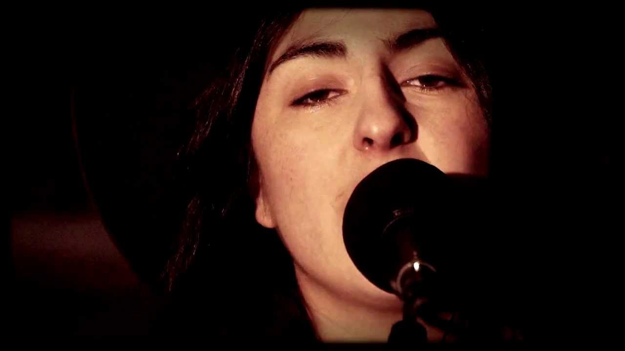 LILLY WOOD & THE PRICK - Long way back ('FD' acoustic session) - YouTube