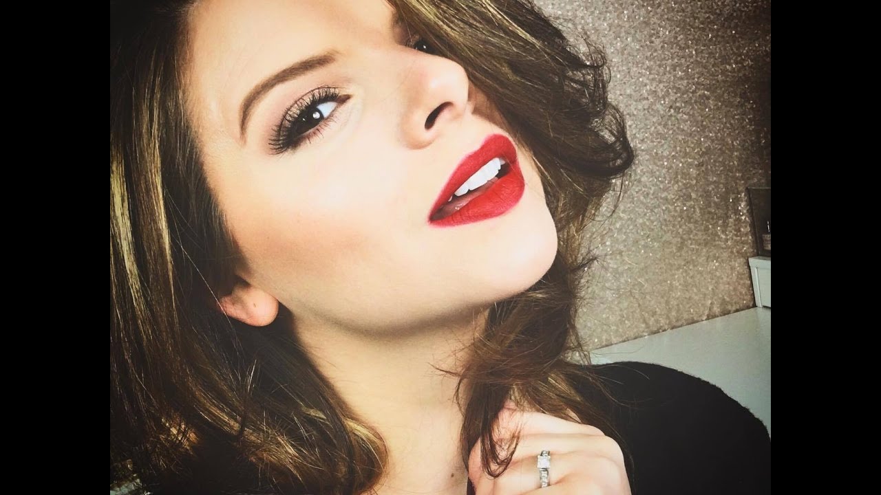 Classic Red Lip Makeup Tutorial | GRWM - YouTube