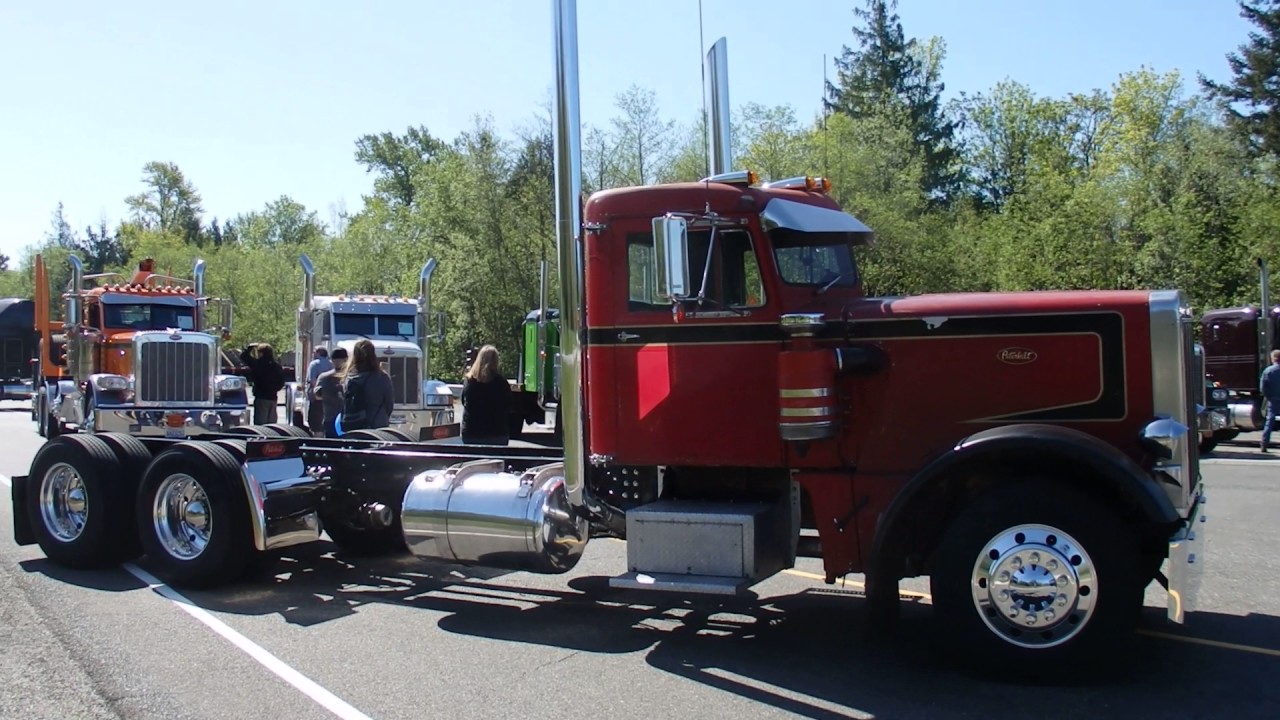 Peterbilt 359 Caterpillar 1693 - YouTube