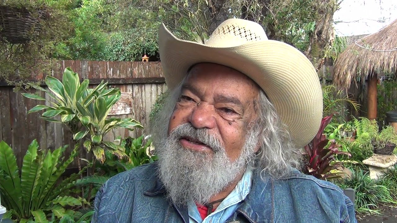 Living The Love - Bob Randall - YouTube