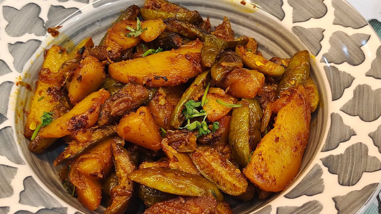 WHO said "Aalu" Kundru sabjee couldn't be Gourmet? Try this Kundari ...