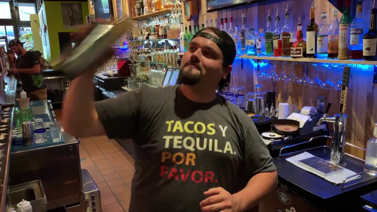 Jefe's Bar Overview - YouTube