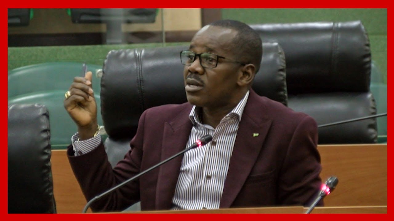 Senateri Evode yabajije impamvu umuhanda Rwandex-Kanogo uhora uvugururwa? - YouTube