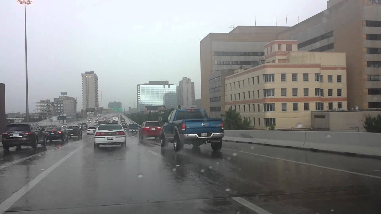 Rain Houston driving thru downtown - YouTube