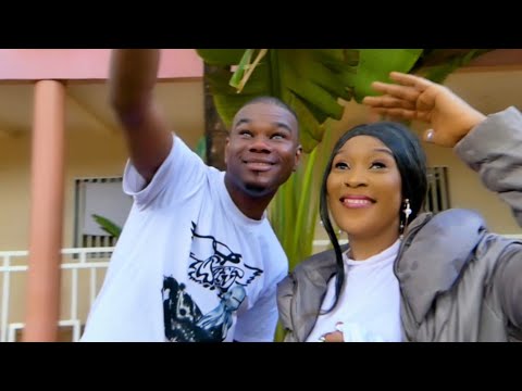 ZAINAB ZOBIYA ft UMAR NAGARI××mc yola (official video)