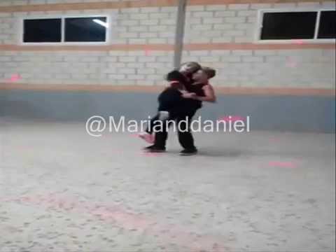 María y Daniel "Pequeños Gigantes" - YouTube