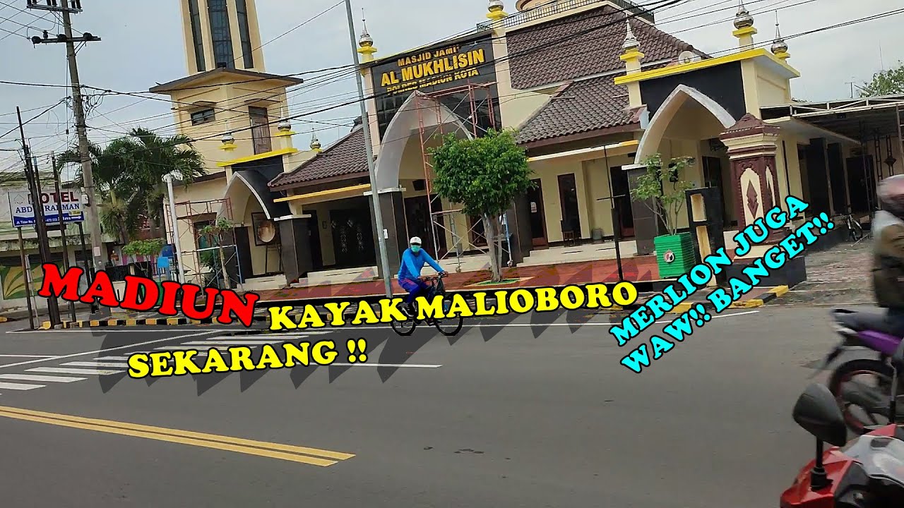 Pahlawan Street Center Kota Madiun Di Pagi Hari yang Syahdu 2021 Newest ...