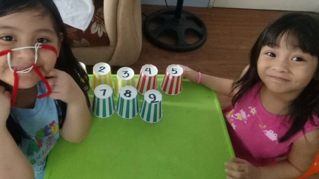 Teaching Teamwork (using plastic cups and rubberbands) - YouTube