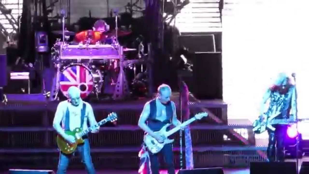 Def Leppard - Rick Allen Drum Solo - Phoenix,AZ - 7-9-14 - YouTube