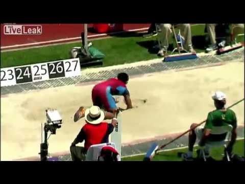 Funny long jump big fail idiot.flv - YouTube