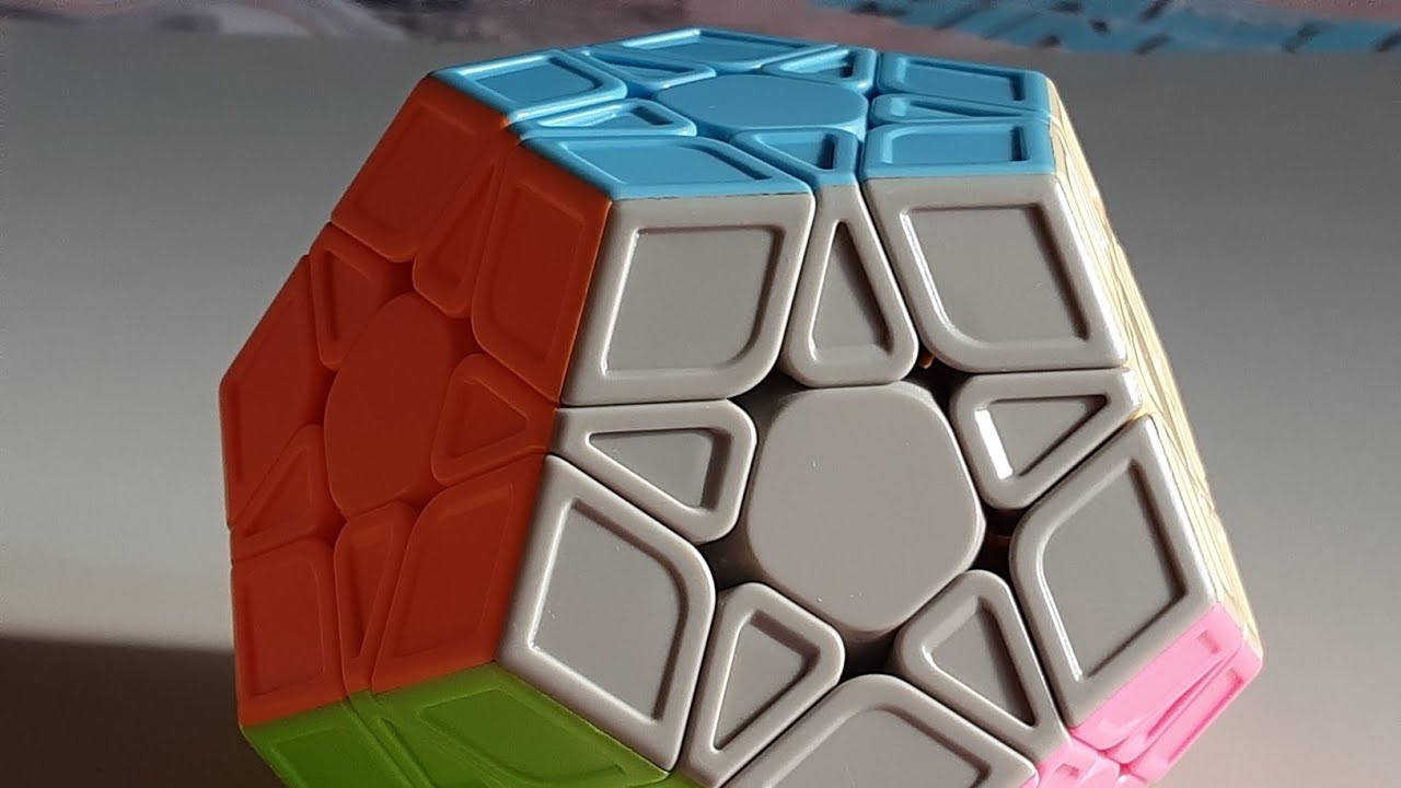 How do we solve a megaminx cube - YouTube