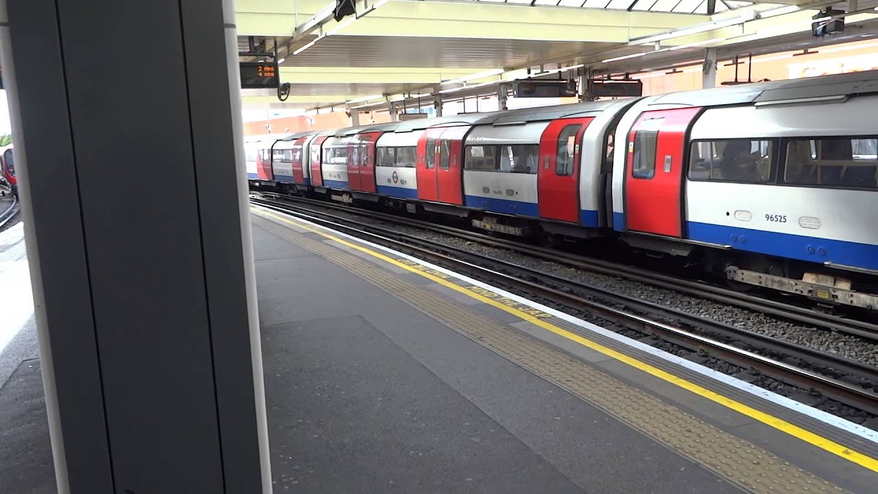 Metropolitan Line & Jubilee Line trains depart from Finchley Road - YouTube
