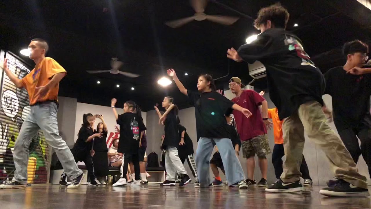 Popping Dance Camp | MIXCIN® X IP Poppers - YouTube