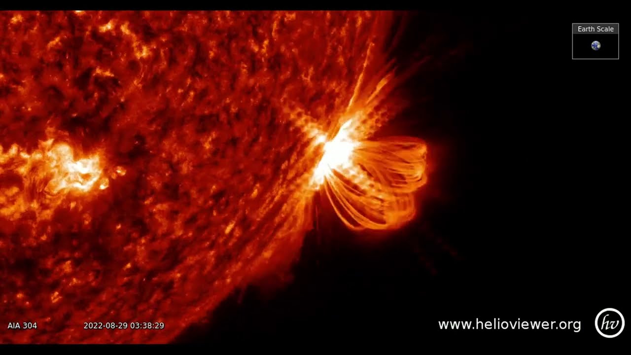 Departing sunspot delivers several strong flares in amazing time-lapse ...