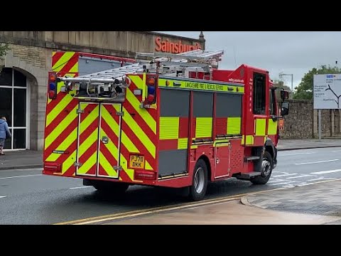 Lancashire fire service lancaster fire station pump going out to ...