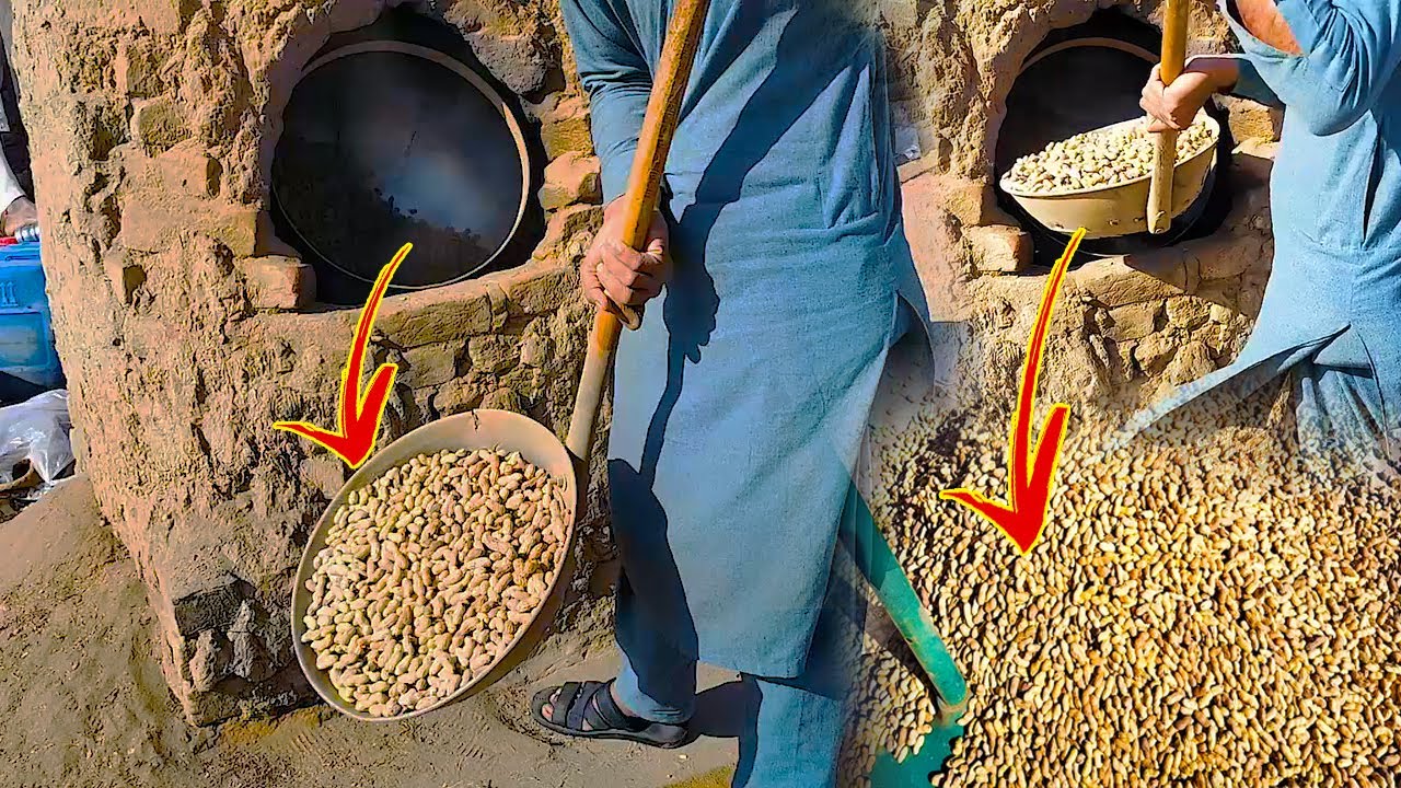 Unique Method Peanuts Roasted In Sand | Oldest Oil Free Street Food ...