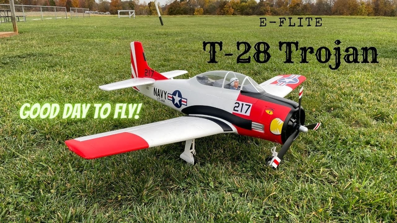 E-Flite t-28 Trojan takes to the sky - YouTube