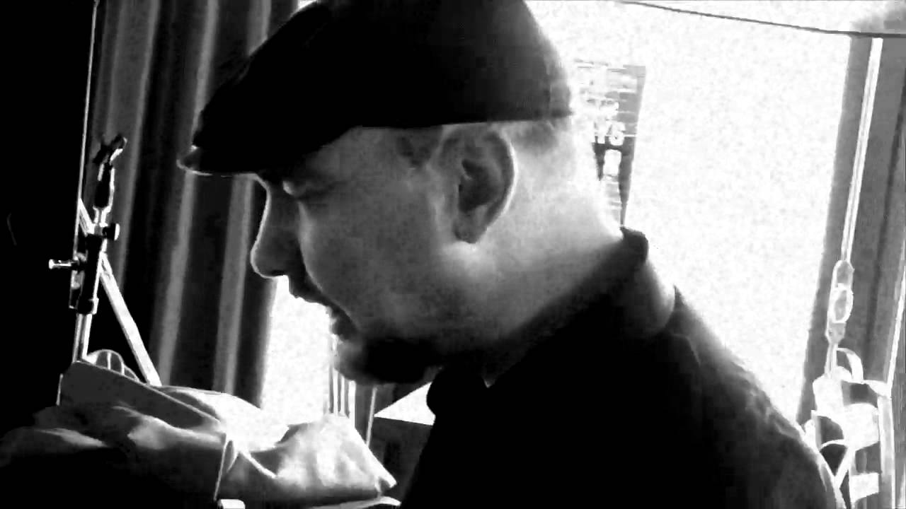 Julian Fauth - "Dealin' Man" - YouTube