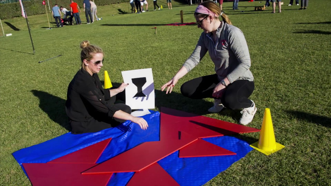 Mind and strategy games in Malaga for Team building - YouTube