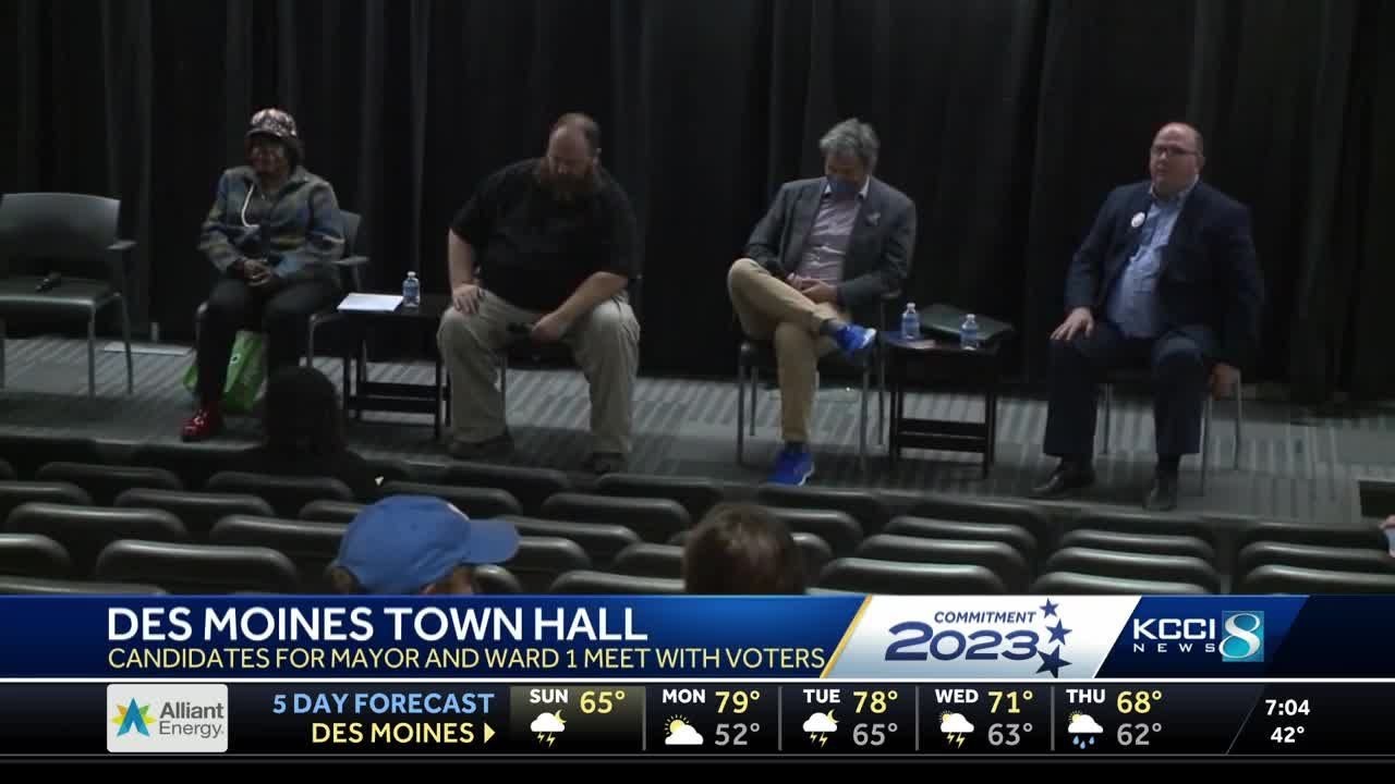 Candidates for mayor and Ward 1 talk policy at Des Moines Speaks Town ...