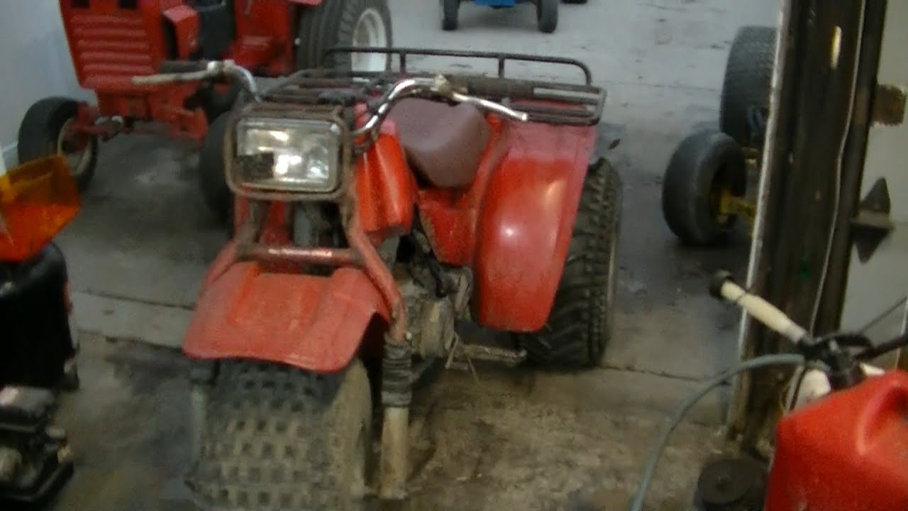 Honda Big Red Plow - YouTube