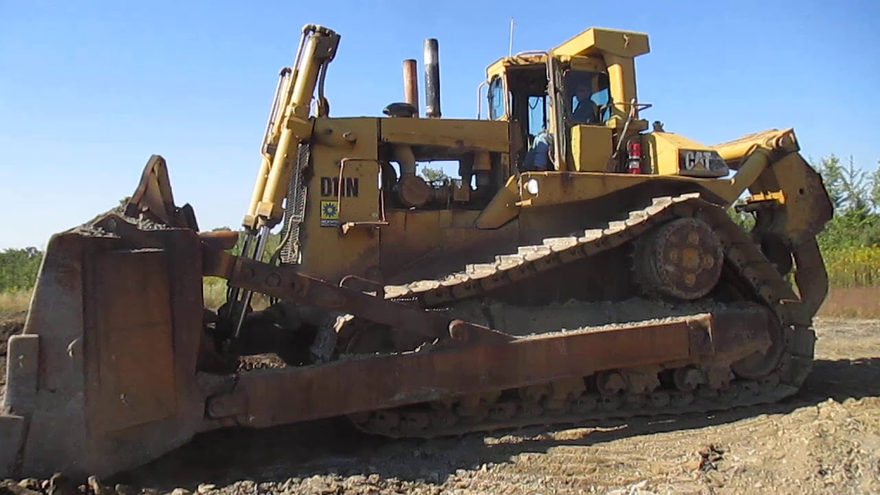Cat D11 N - YouTube