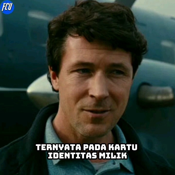 Ada easter eggs Deathstroke di film The Dark Knight Rises. - YouTube