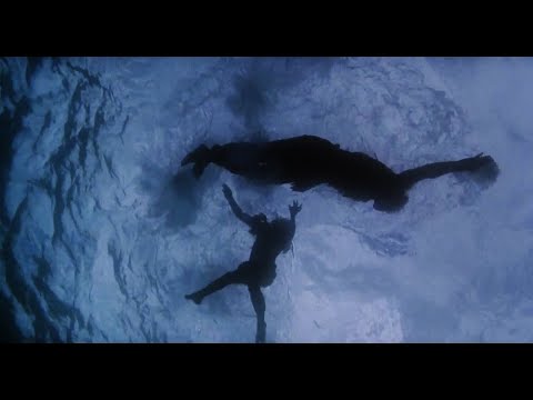 James Newton Howard - Swimming - Waterworld OST (1995) !!! Very Beautiful !!!