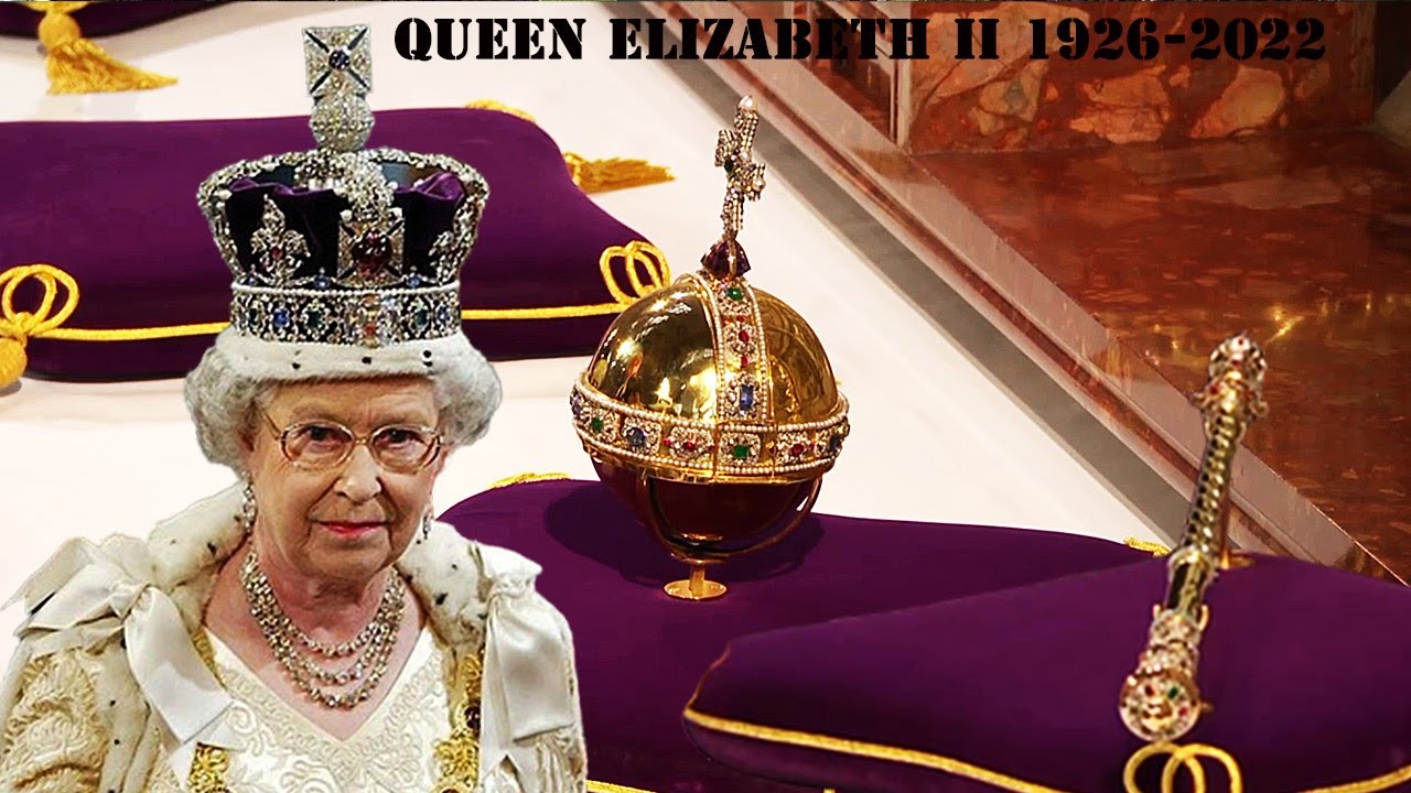 The End of Queen Elizabeth II's Reign; Sceptre, Orb and Imperial State ...