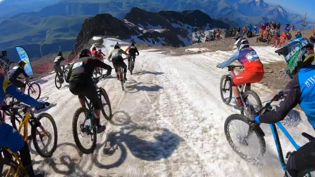 Megavalanche Alpe d‘Huez 2019 6th Place - YouTube