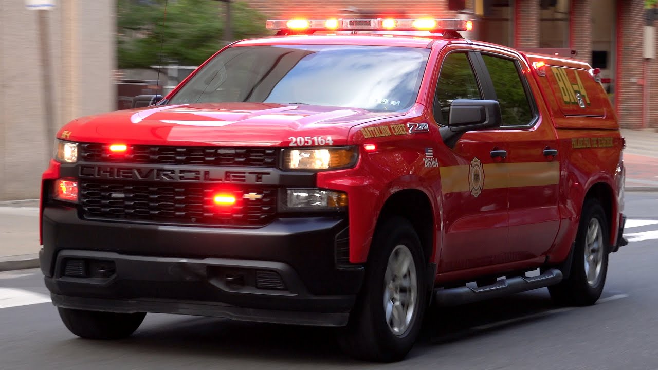 Philadelphia Fire Department Battalion 4 Responding - YouTube