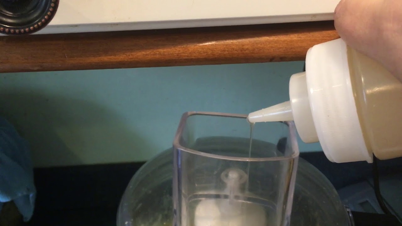 How slow to pour oil when making mayo - YouTube
