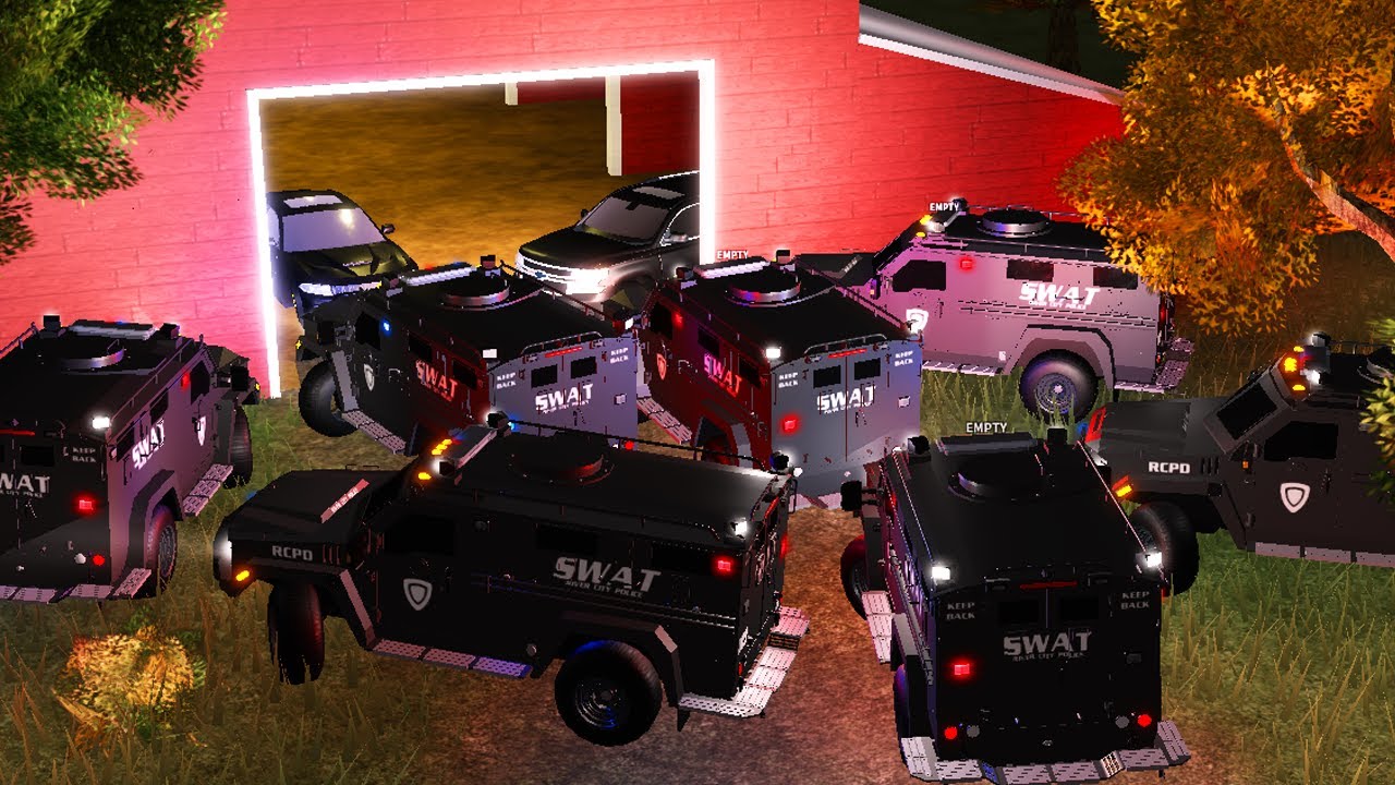 CRIMINAL BASE GETS SWATTED! - ERLC Roblox Liberty County - YouTube