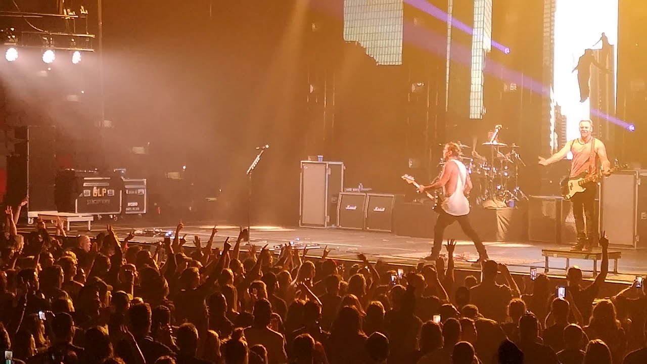 Bush - Comedown (Live @ Summersault 2019) - YouTube