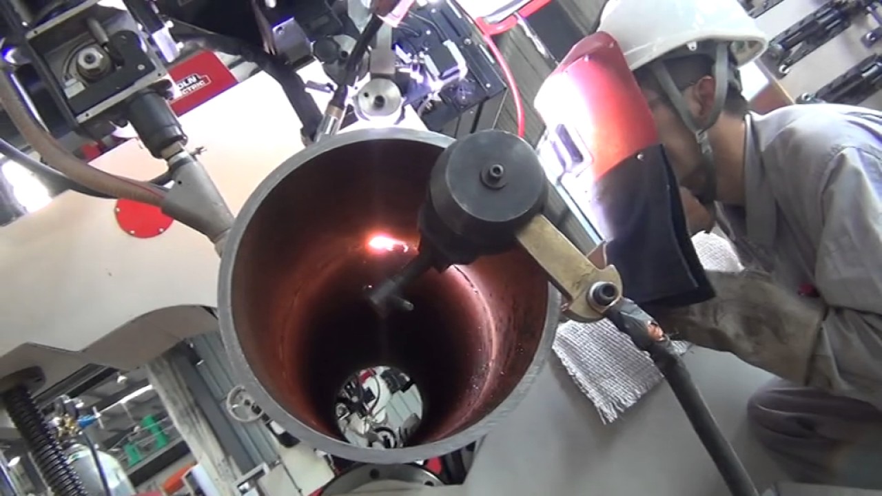 Automatic welding machine for piping spool fabrication - YouTube
