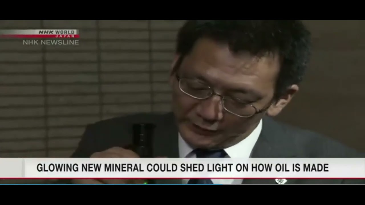 Discovered mineral that emits light discovered Japan. Descubren mineral ...