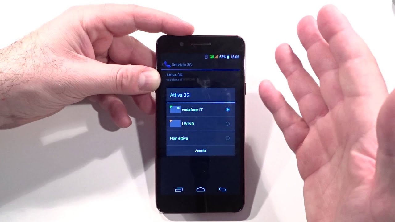 MEDIACOM PHONE PAD DUO S551U - Video recensione Italiana - YouTube