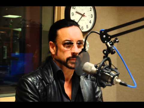 WABX Detroit station ID with Alto Reed 1977 - YouTube