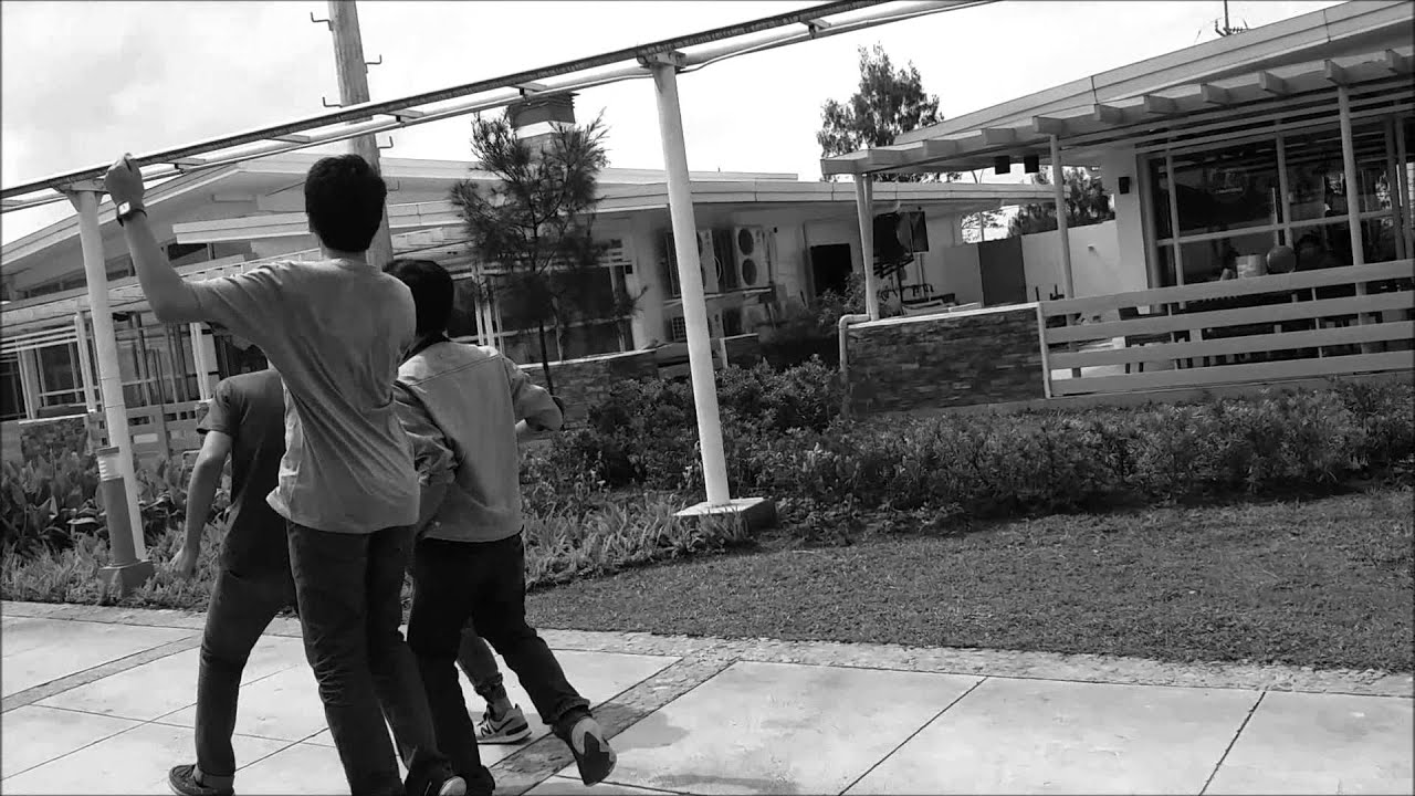 Story of mah Life - YouTube