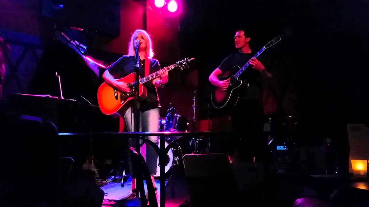 Lesley Pike @ Rockwood Musical Hall 8-18-2015 "Hit Me Baby One More ...