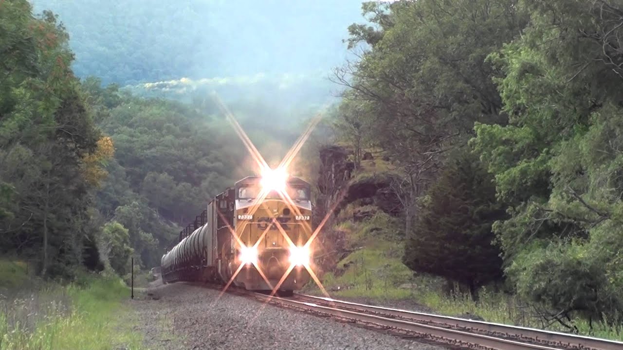 CSX 7337 7153 SB Ethanol K684 Train Driver ID Horn Echo - YouTube