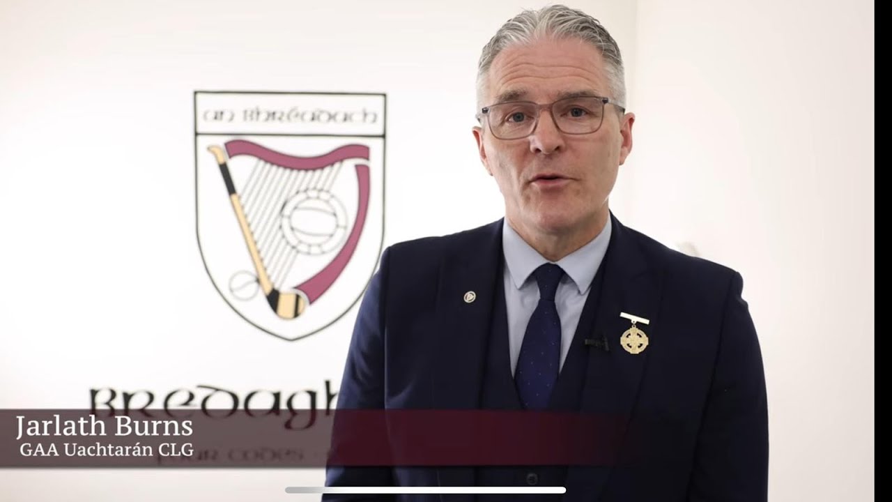 GAA President Jarlath Burns visits Bredagh GAC. - YouTube