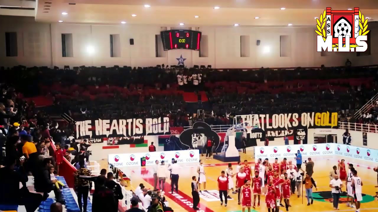 Ultras Red Pirates 2006 : Tifo 3d & ambiance !! - YouTube